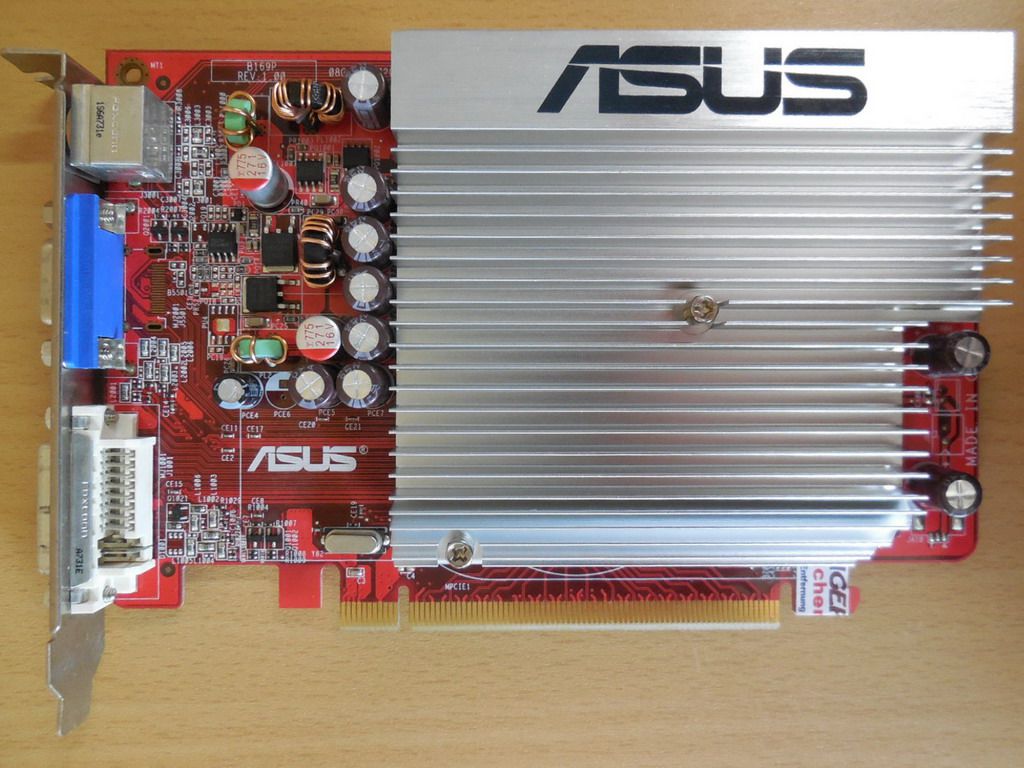 Asus EAH2400PRO ATI Radeon HD 2400 Pro 256M 64Bit DDR2 PCIe DVI I TVout